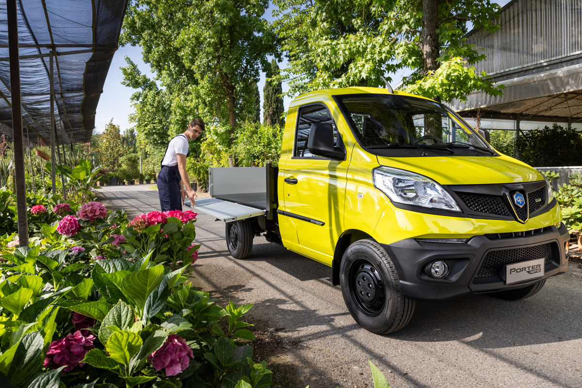 Porter NPe » PIAGGIO Commercial – UNI-TRUCK Autoryzowany Dealer